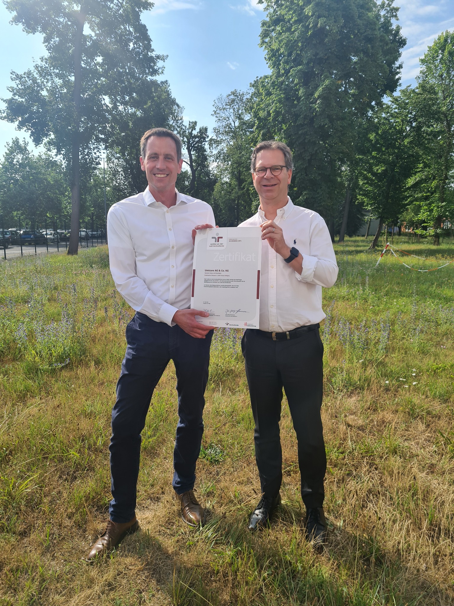 Umicore erneut mit dem Zertifikat berufundfamilie als familienfreundliches Unternehmen ...