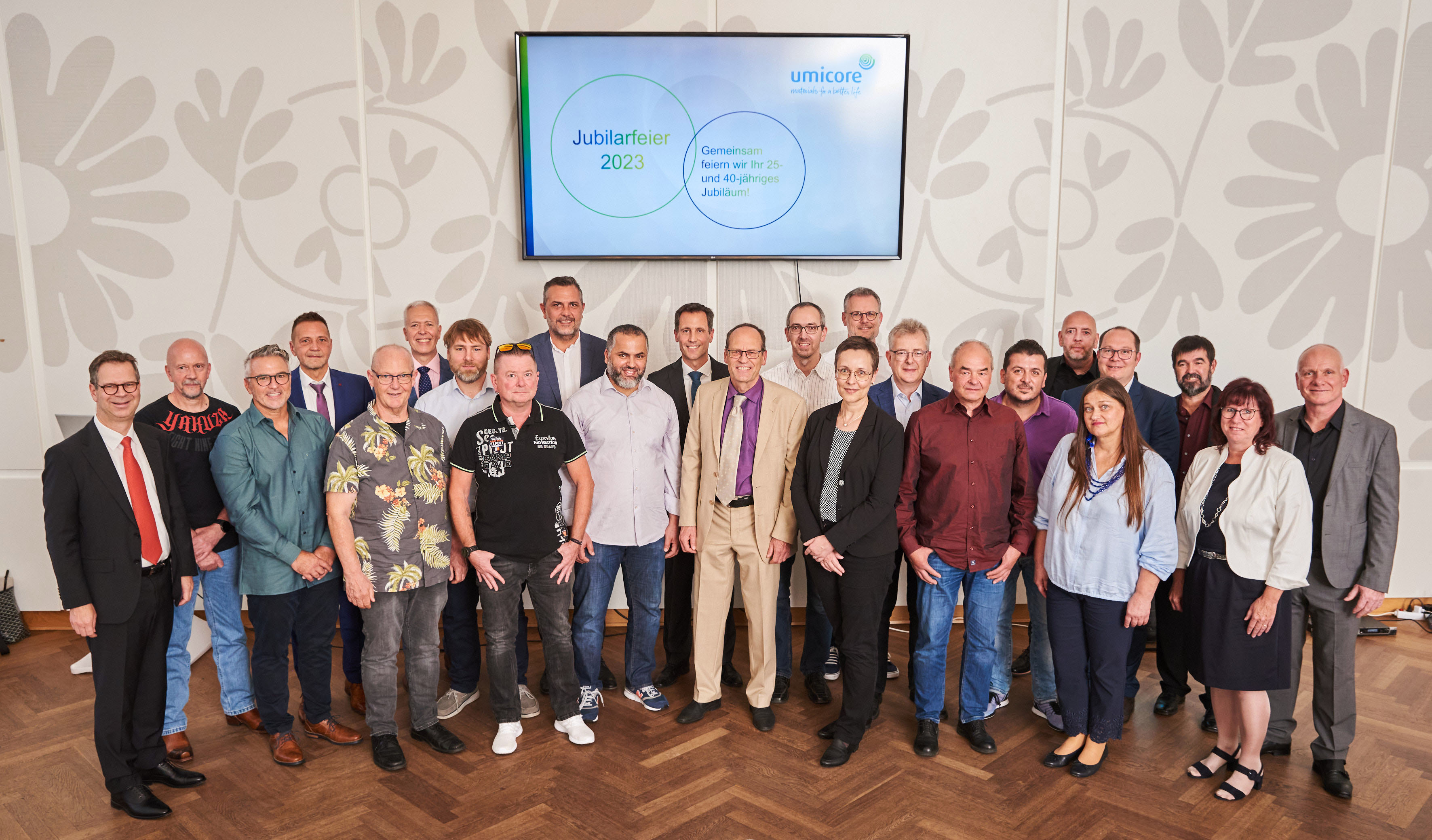 Umicore feiert 25- und 40-jährige Betriebsjubiläen | Umicore Germany